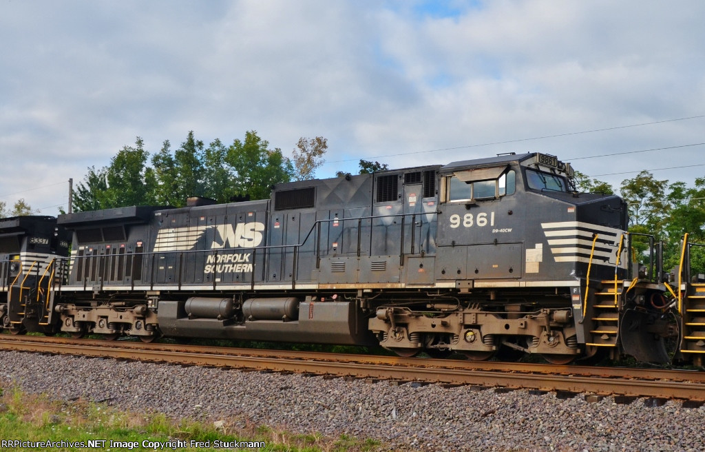 NS 9861